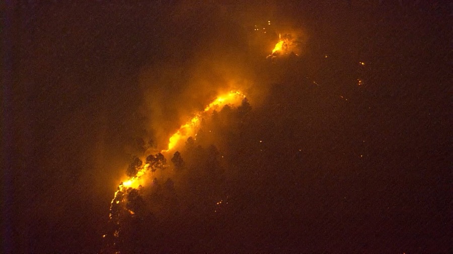 PHOTOS: Crews battle large brush fire at Indian Lake Estates - Gallery ...