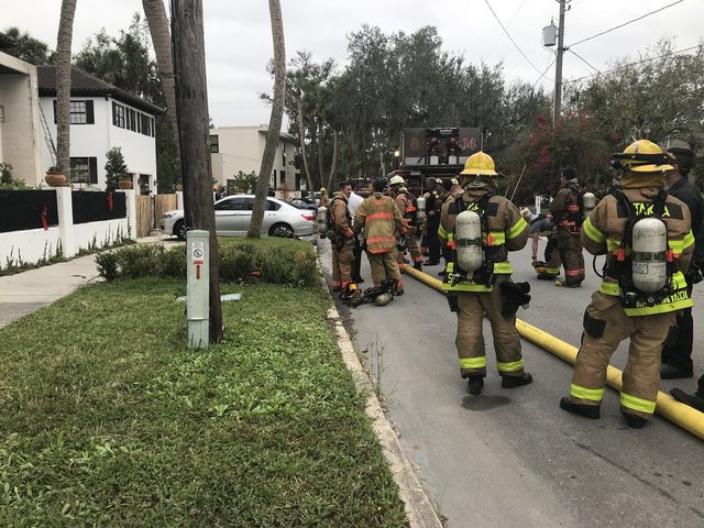 Tampa Fire Rescue battling 1-alarm structure fire in South Tampa ...